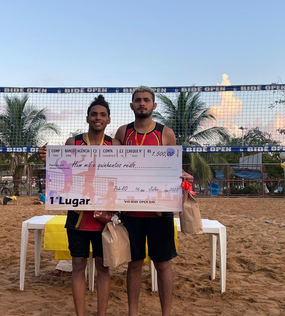 Dupla Dionatas e Anatan é campeã do Oitavo Bidê Open de Vôlei de Praia ...